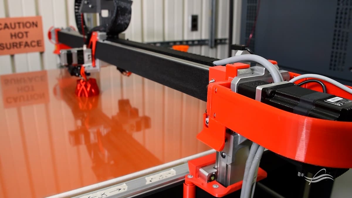 Naval Nuclear Laboratory Innovation Studio, Powered by Fluor