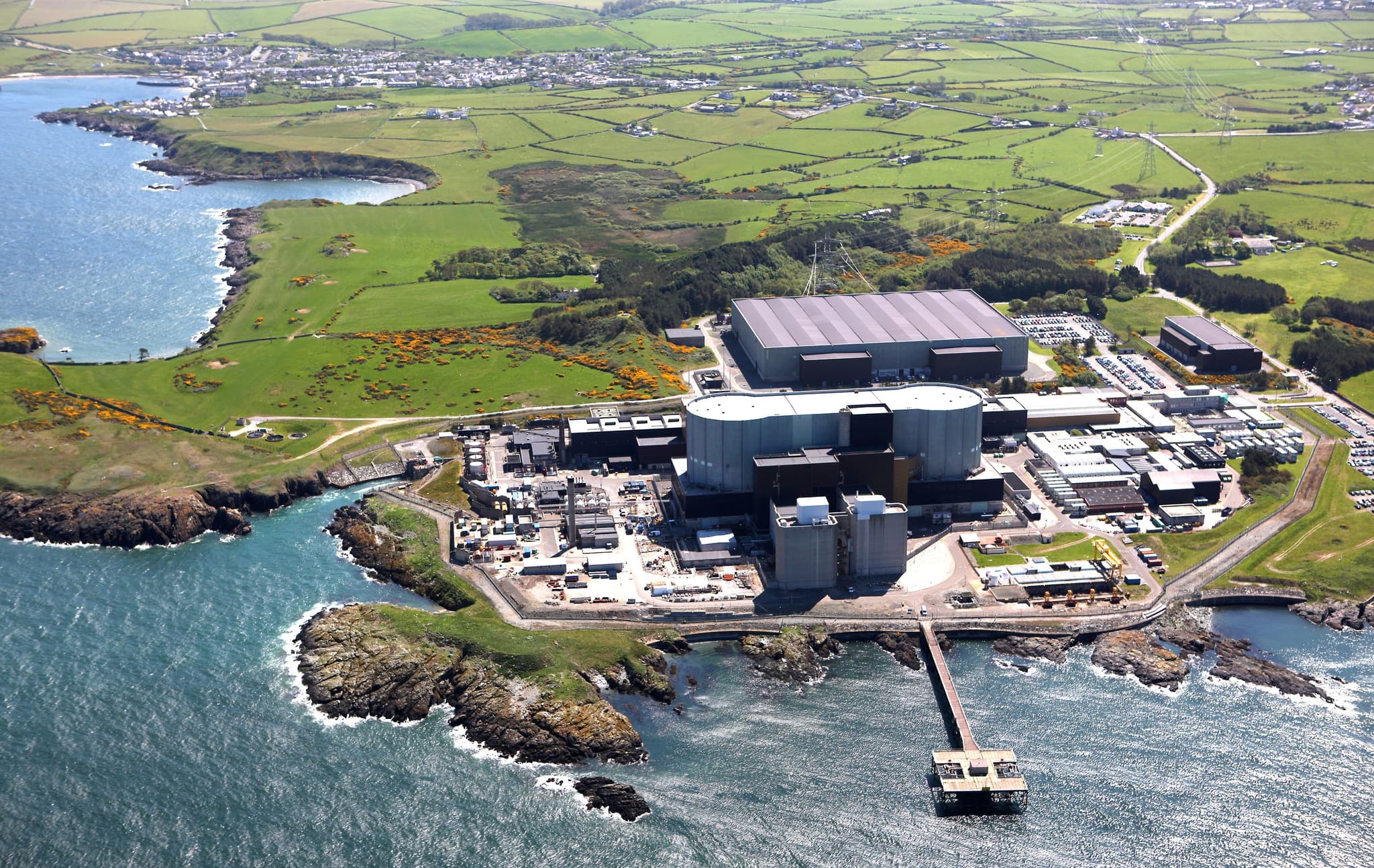 Depleted Uranium Hexafluoride Conversion Operations - Fluor