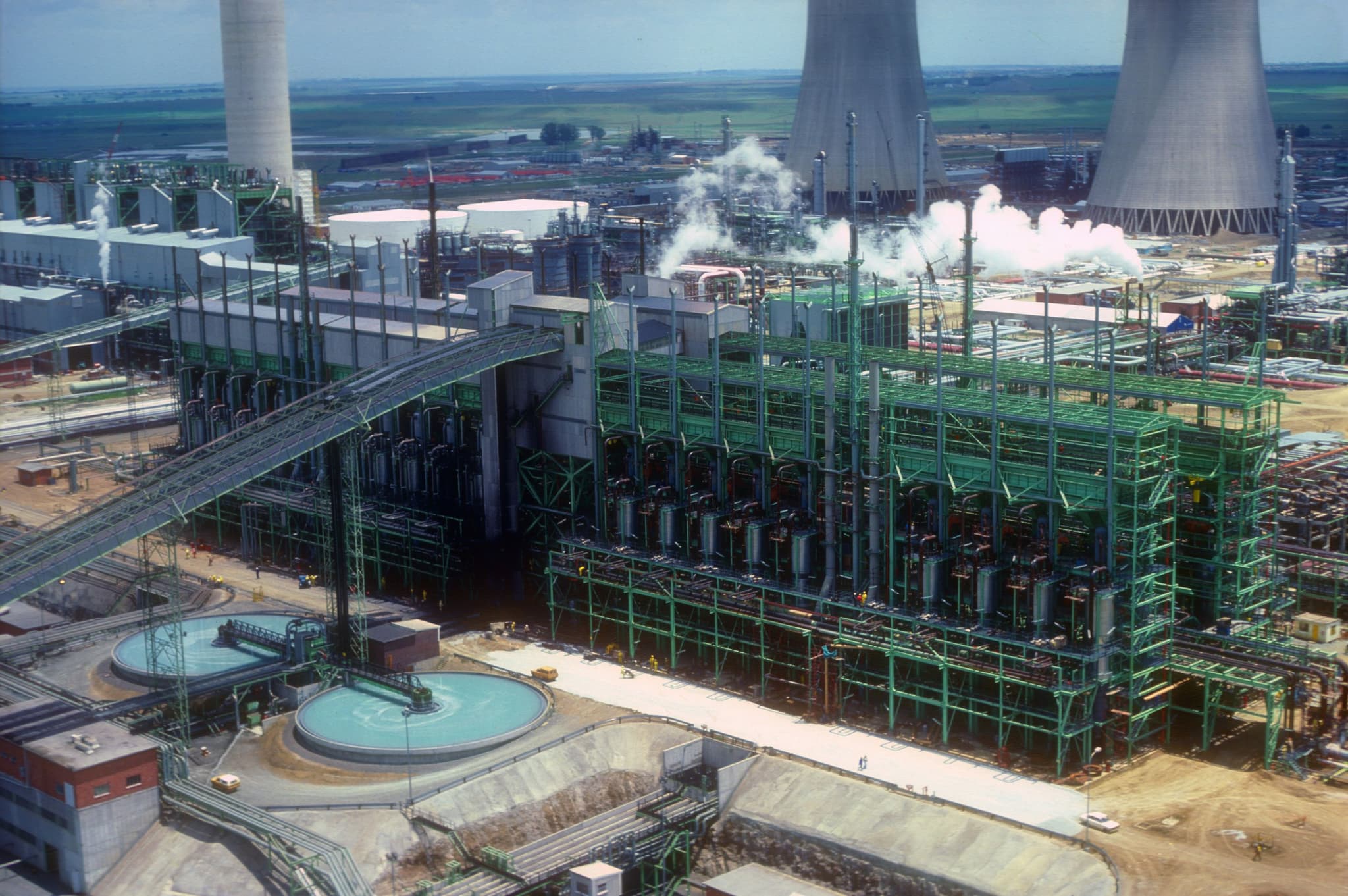 Sasol II Oil-from-Coal Complex: Fluor EPC Project in South Africa