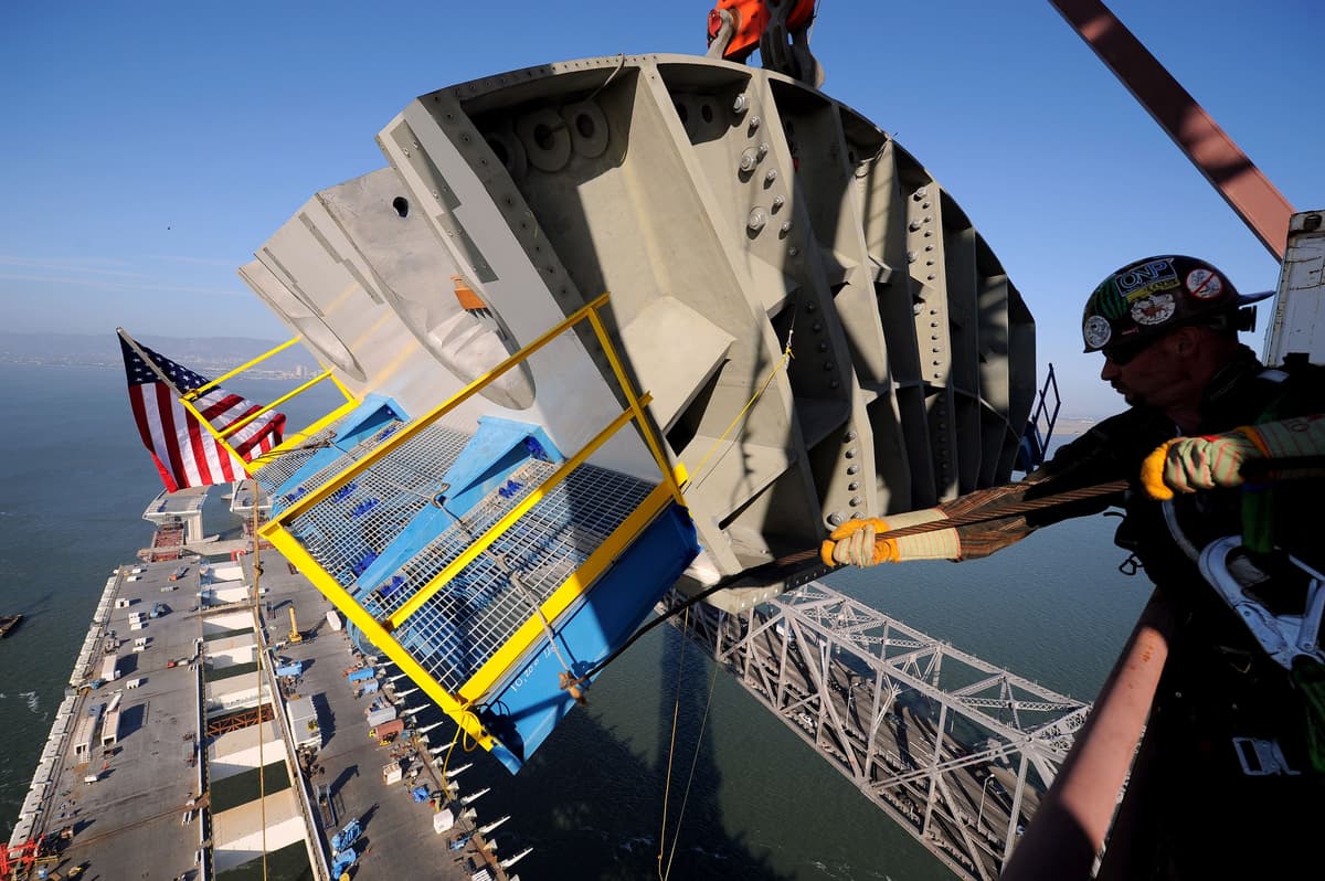 San Francisco-Oakland Bay Bridge - Fluor Construction