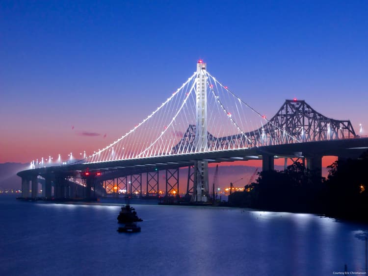 San Francisco-Oakland Bay Bridge - Fluor Construction