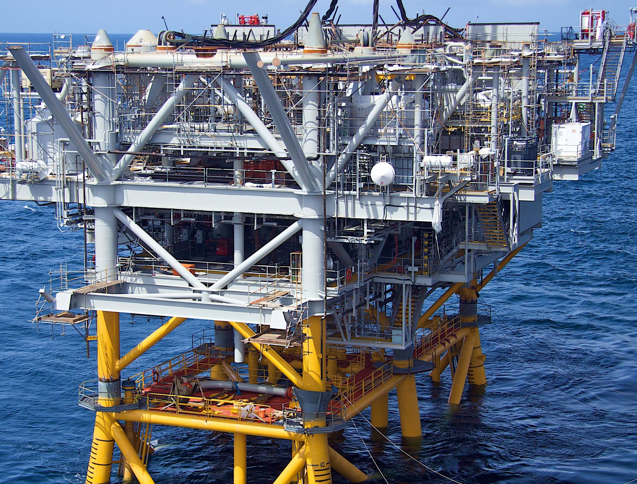 Kizomba A FPSO Deepwater Production Facility: Fluor Project