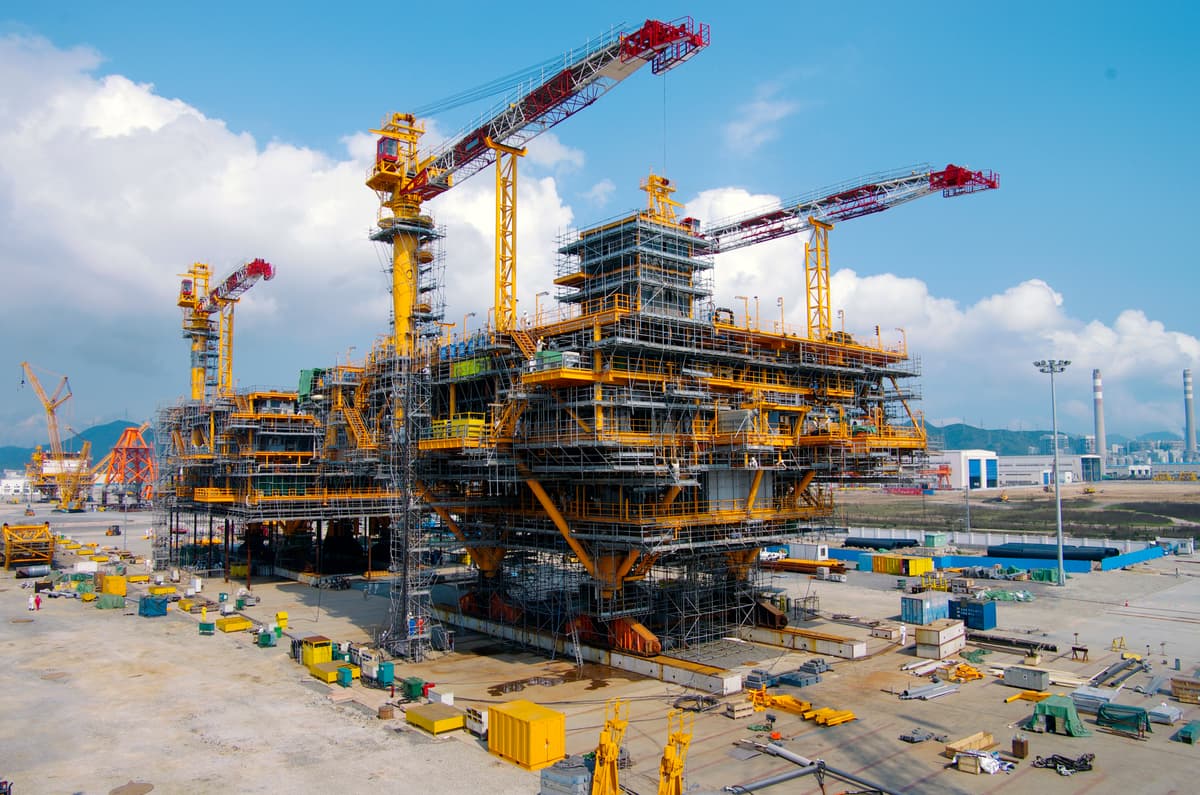 Serving the Fabrication & Modularization Industries | Fluor