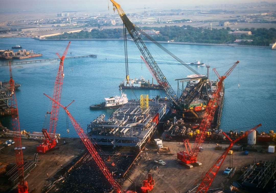 Modular Construction Timeline: Fluor Historic Projects