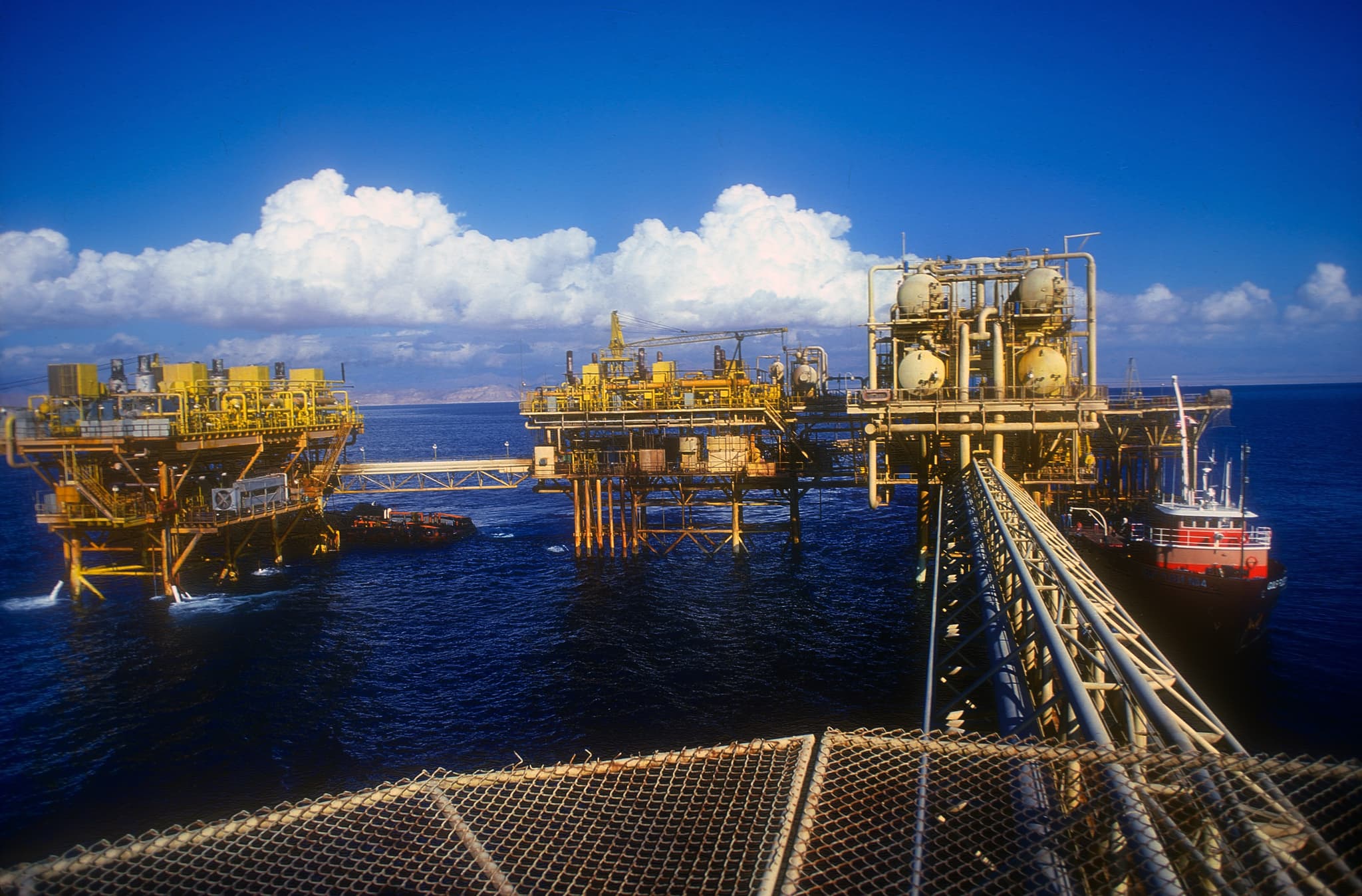 Modular Construction Timeline: Fluor Historic Projects